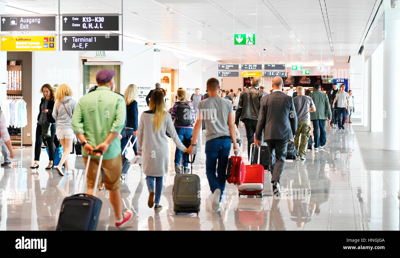 Passenger, Paxe, Pax, Passengers, walking, Gate, Boarding, Sign, MUC ...