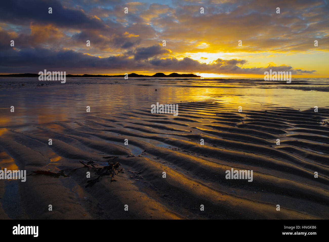 Sunset at Rhosneigr Beach, Anglesey Stock Photo - Alamy