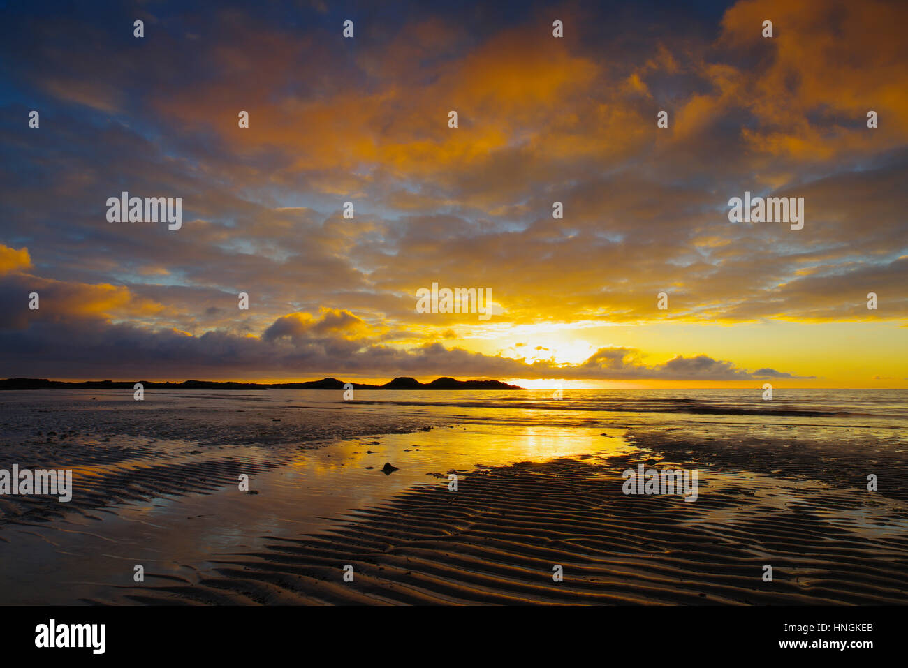 Sunset at Rhosneigr Beach, Anglesey Stock Photo - Alamy