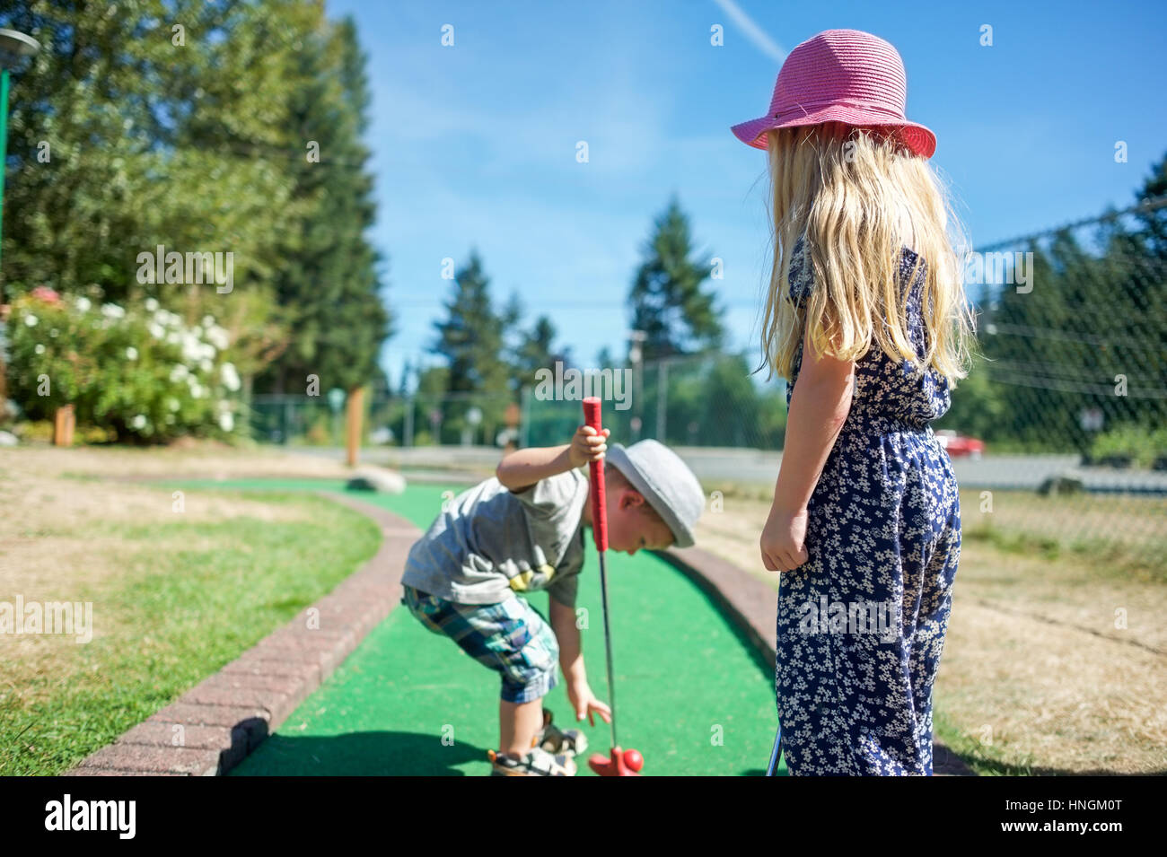 Mini golf kids hi-res stock photography and images - Alamy