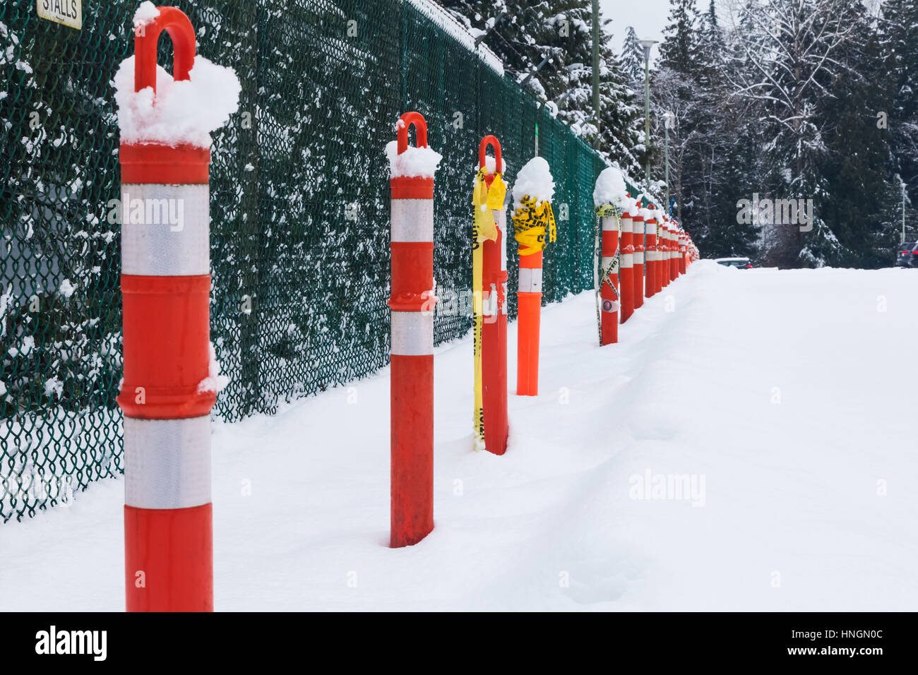 Heavy chain link fencing hi-res stock photography and images - Alamy