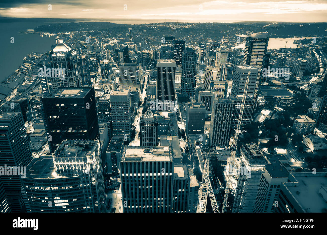 Aerial view of seattle hi-res stock photography and images - Alamy