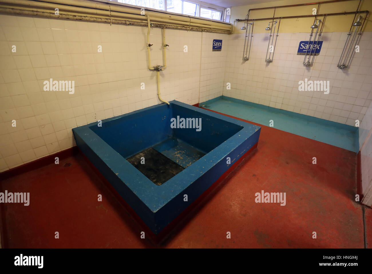 Football showers hi-res stock photography and images - Alamy