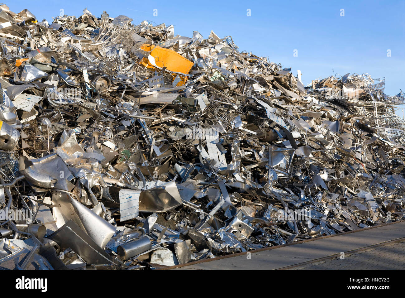 Garbage dump yard hi-res stock photography and images - Alamy