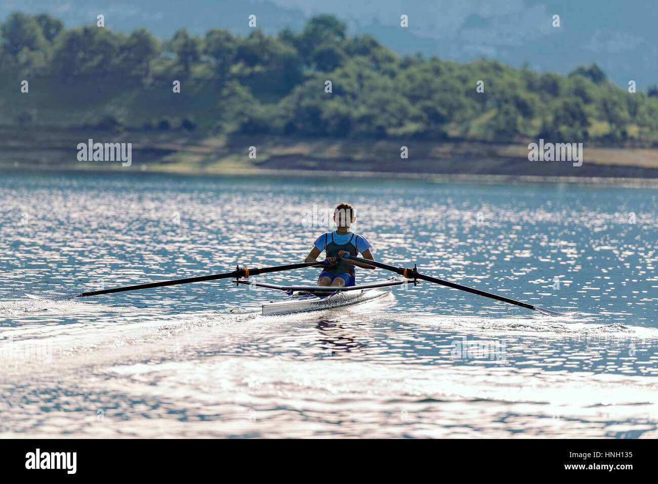 Female rower water hi-res stock photography and images - Alamy