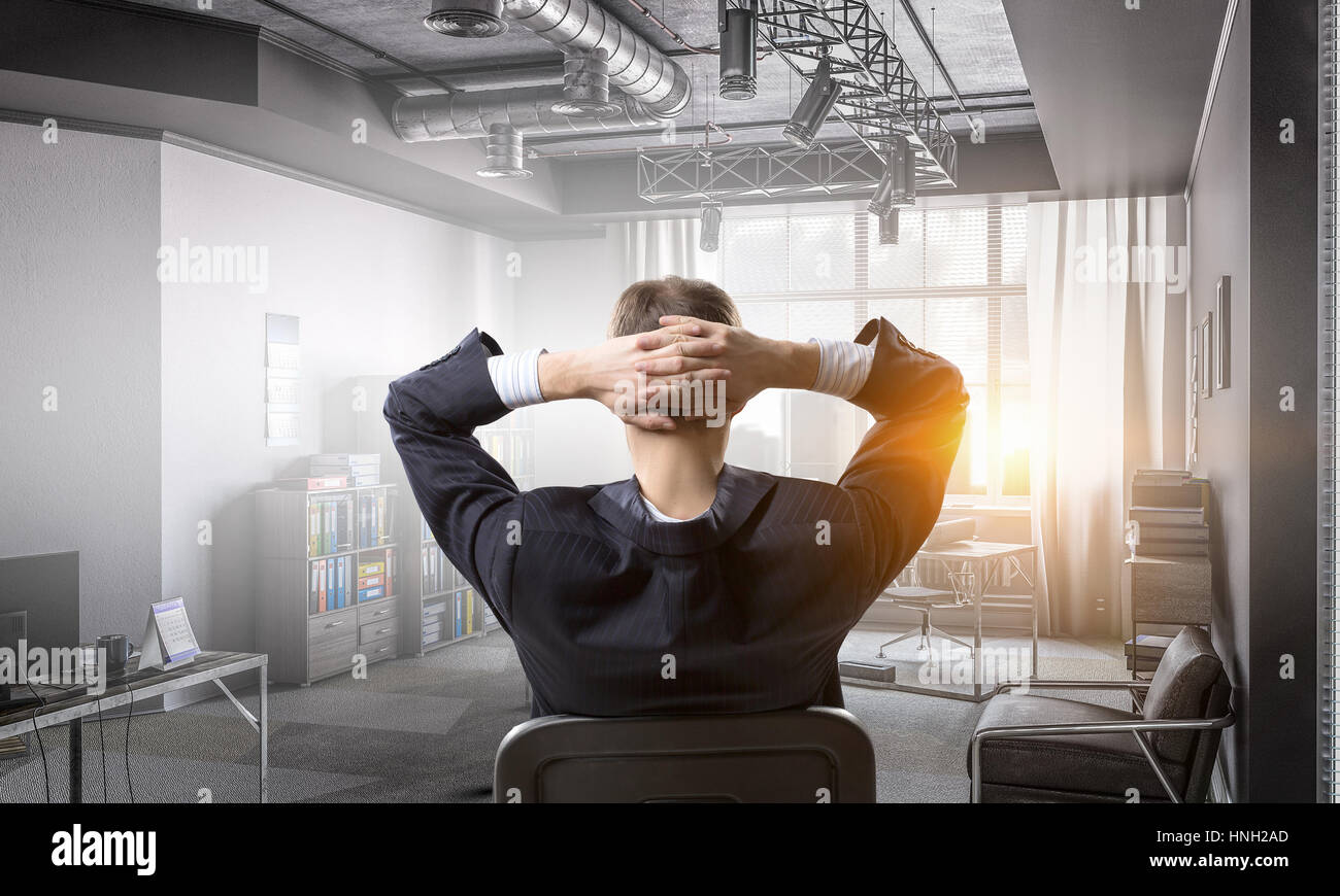 Hands on the nape hi-res stock photography and images - Alamy