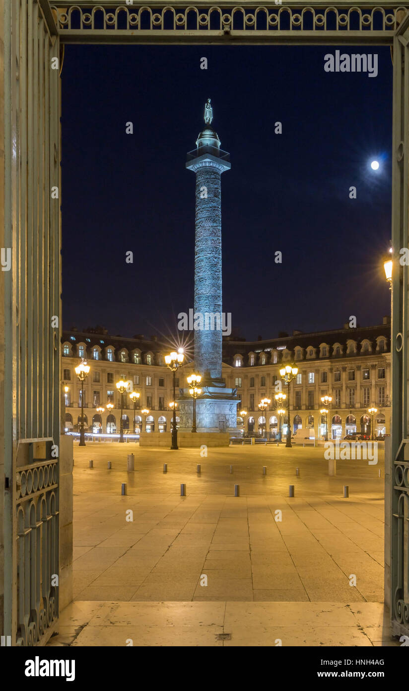 Vendome column at night, Paris, France Stock Photo - Alamy