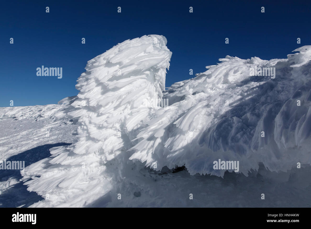 Rime ice on the summit of Mount Washington in the White Mountains, New ...