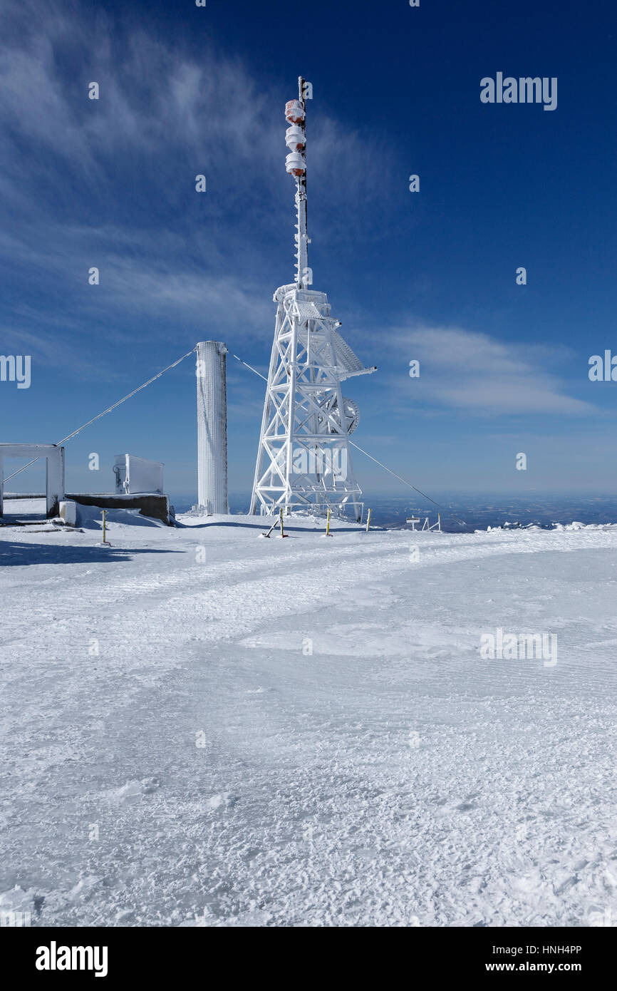 The summit of Mount Washington in the White Mountains, New Hampshire ...