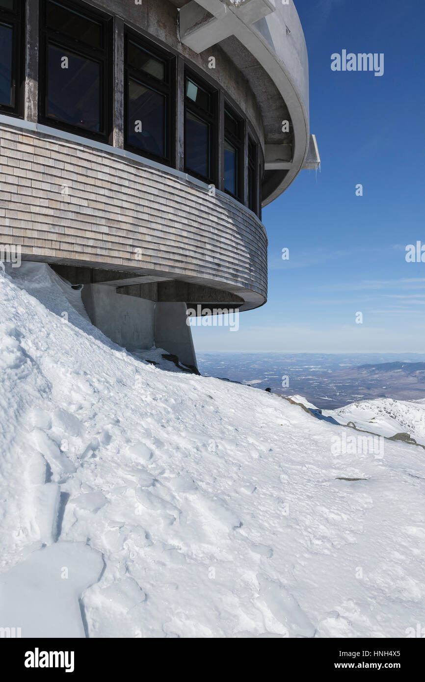 The summit of Mount Washington in the White Mountains, New Hampshire ...