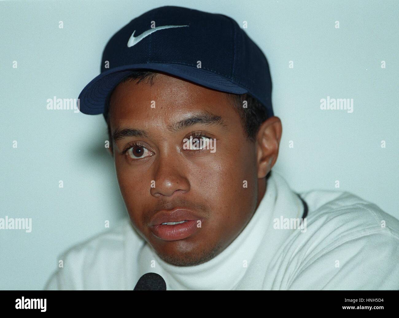 Tiger woods 1997 hi-res stock photography and images - Alamy