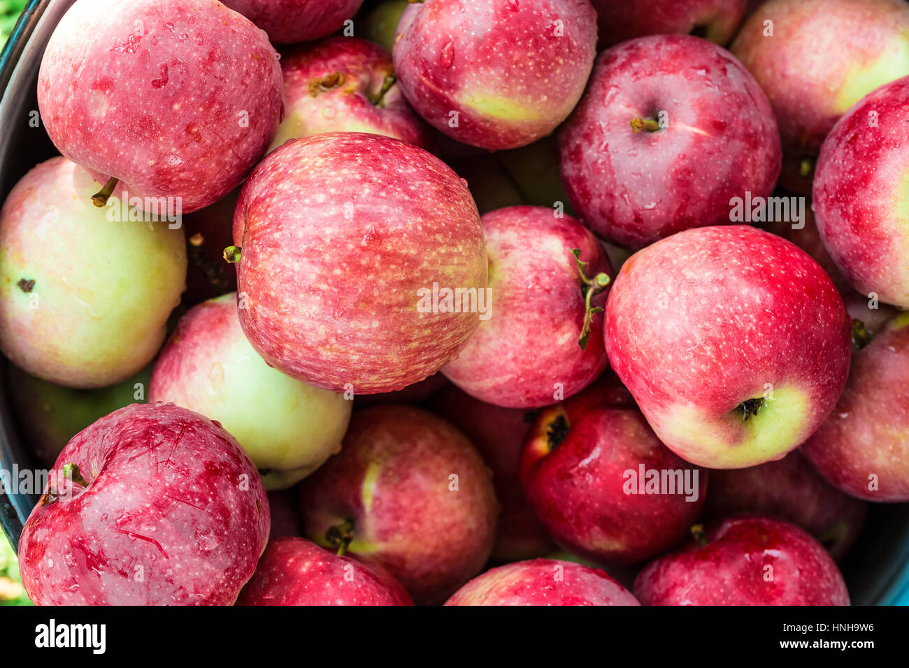 Red apples background Stock Photo - Alamy