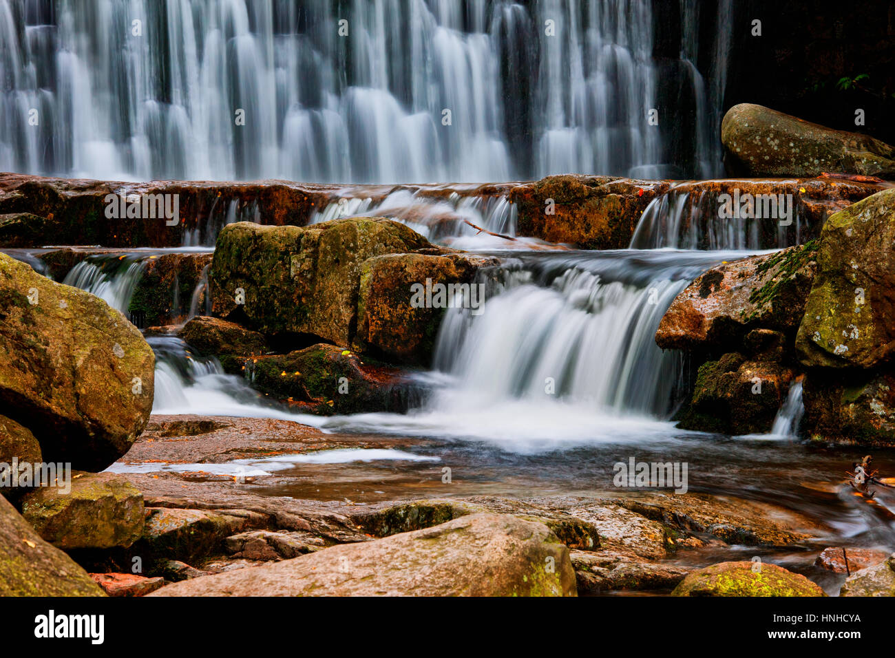 Waterfall cascades on water stream hi-res stock photography and images ...