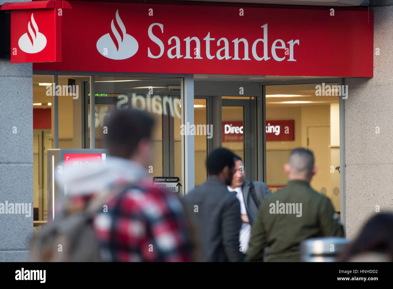 Santander Bank Sign Logo High Resolution Stock Photography and Images ...