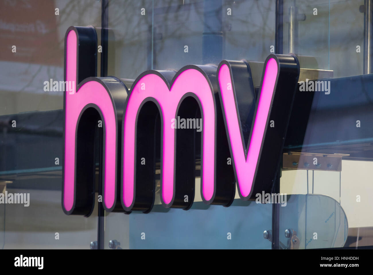 Hmv logo shop hi-res stock photography and images - Alamy
