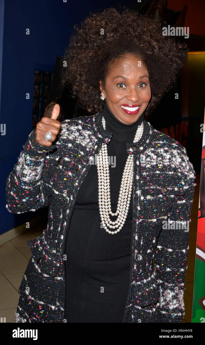 Pauletta washington hi-res stock photography and images - Alamy