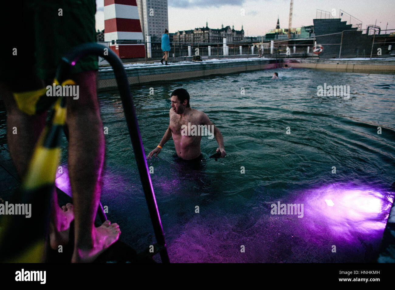 Ice Bath Stock Photos & Ice Bath Stock Images - Alamy