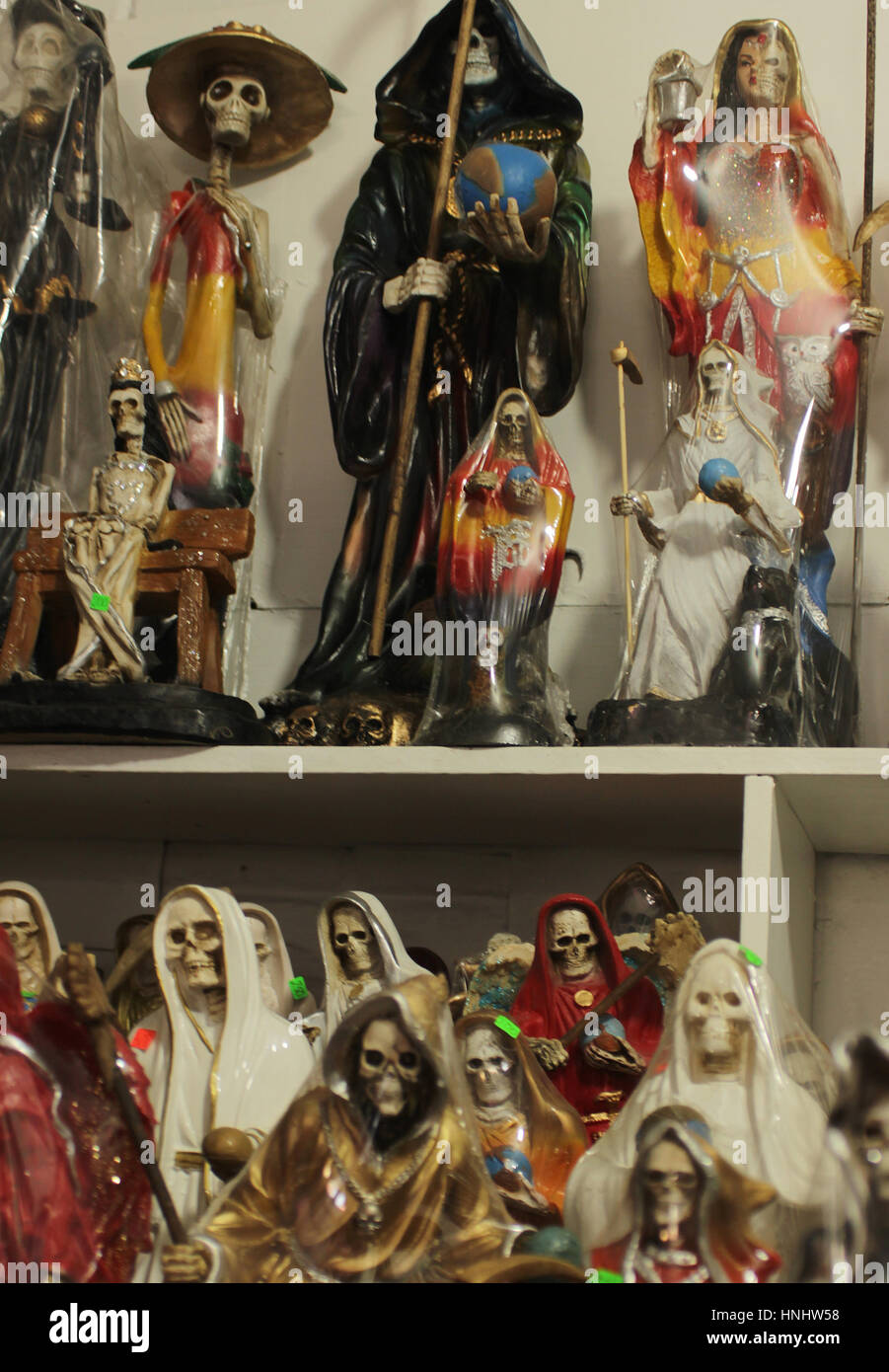 Death the grim reaper hi-res stock photography and images - Alamy