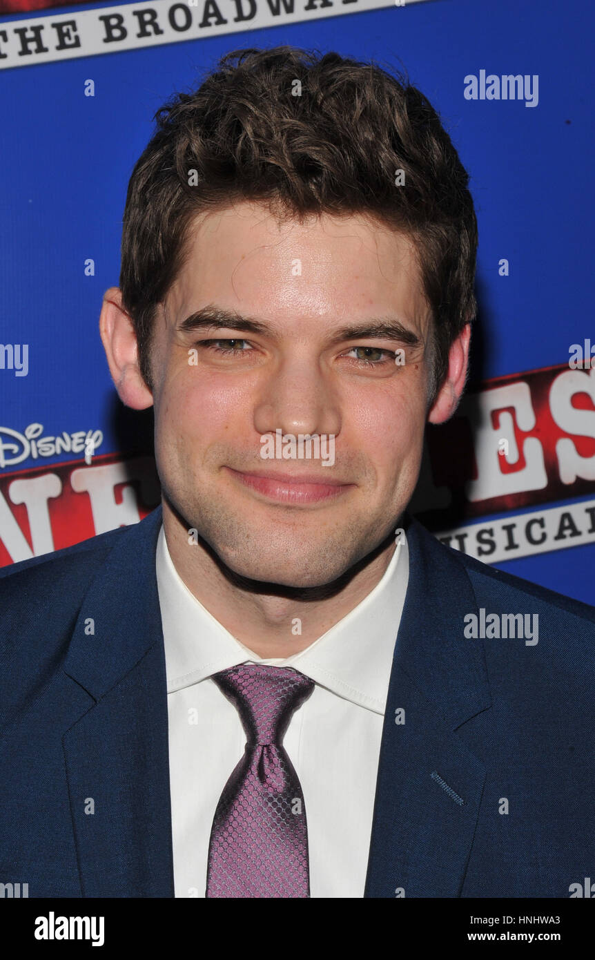 Jeremy jordan hi-res stock photography and images - Alamy