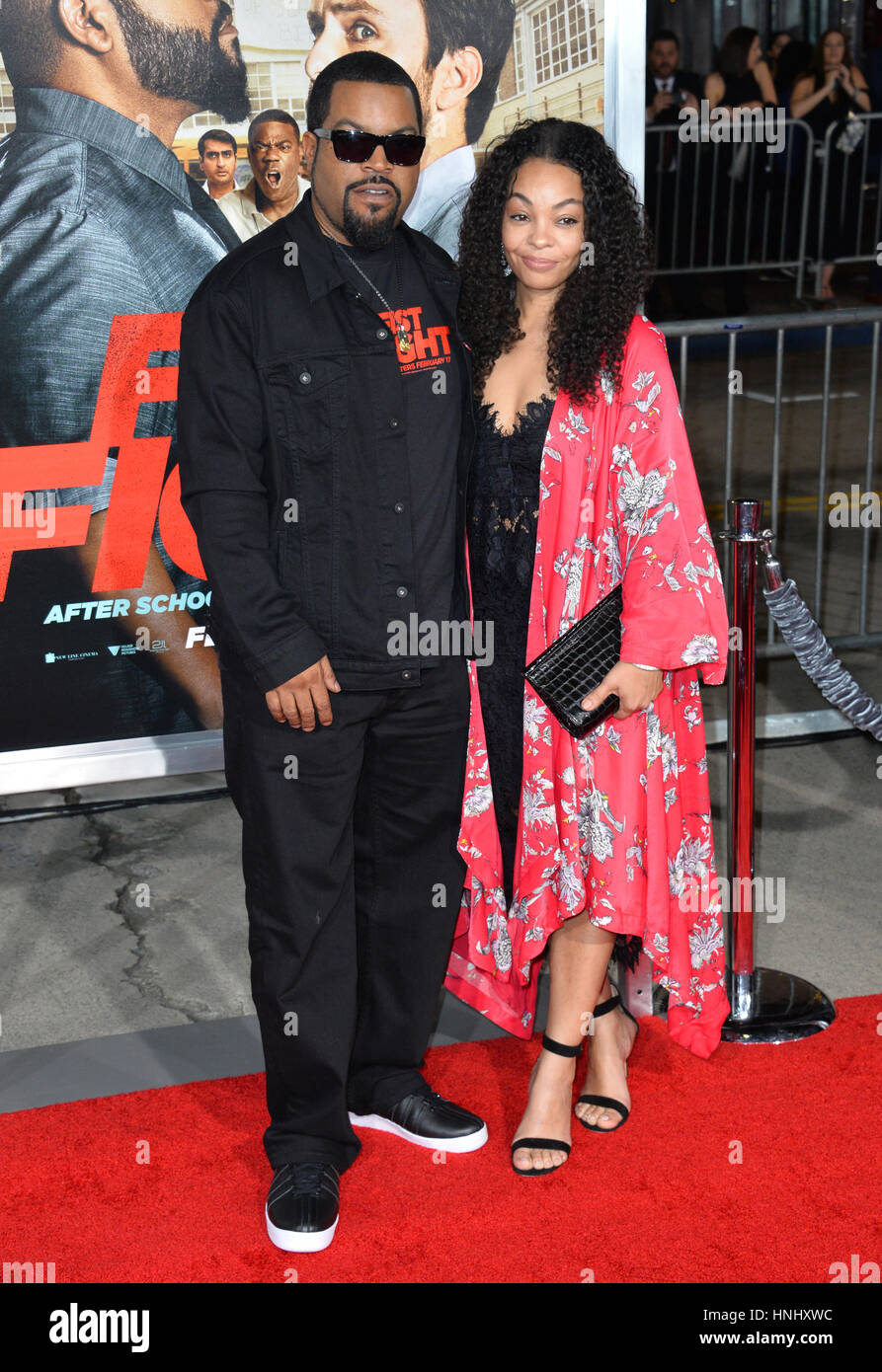 Los Angeles, USA. 13th Feb, 2017. Actor Ice Cube & wife Kimberly ...