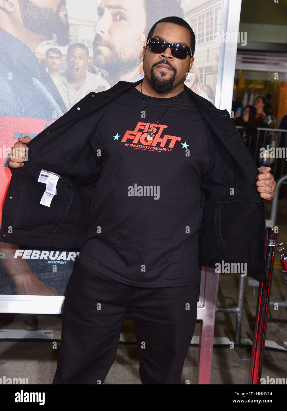 Los Angeles, USA. 13th February 2017. Ice Cube 039 arriving at the Fist ...