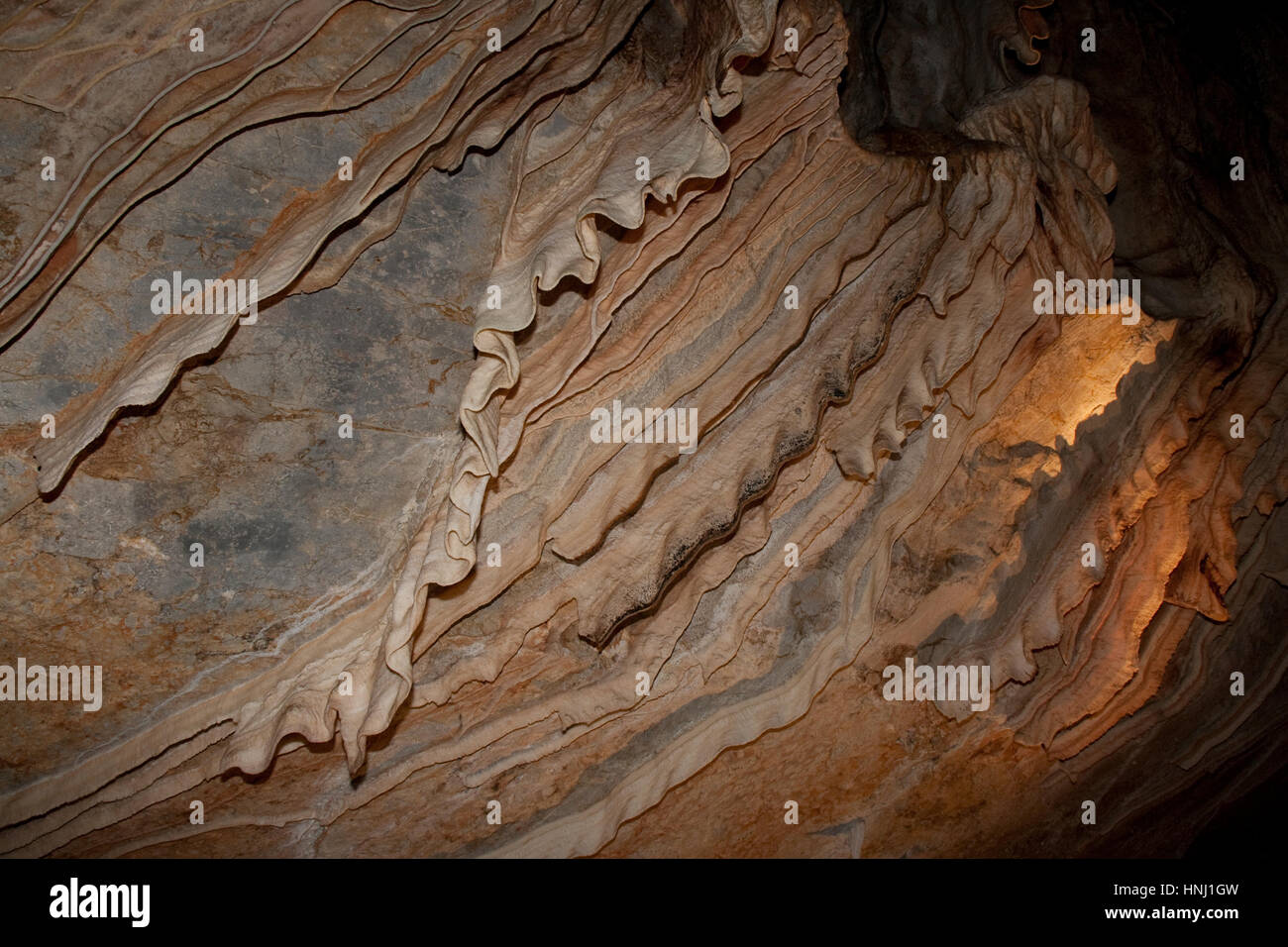 Stalactites stalagmites in cave hi-res stock photography and images - Alamy