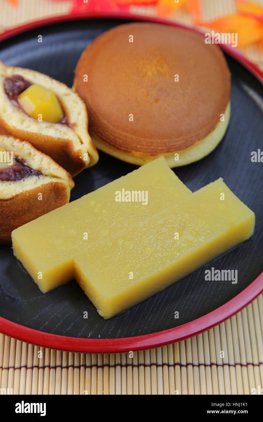 Imoyokan(Japanese sweet bean jelly) and Dorayaki cakes Stock Photo - Alamy