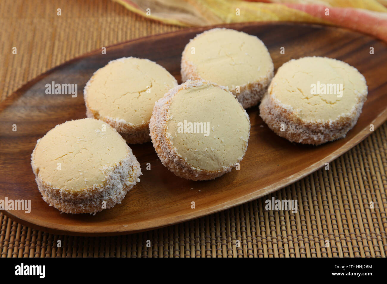 Alfajor hi-res stock photography and images - Alamy