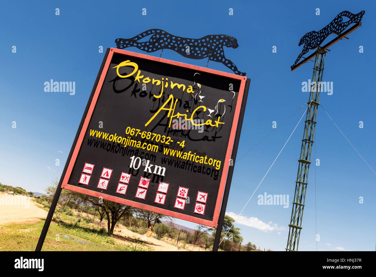 Lodge road sign hi-res stock photography and images - Alamy