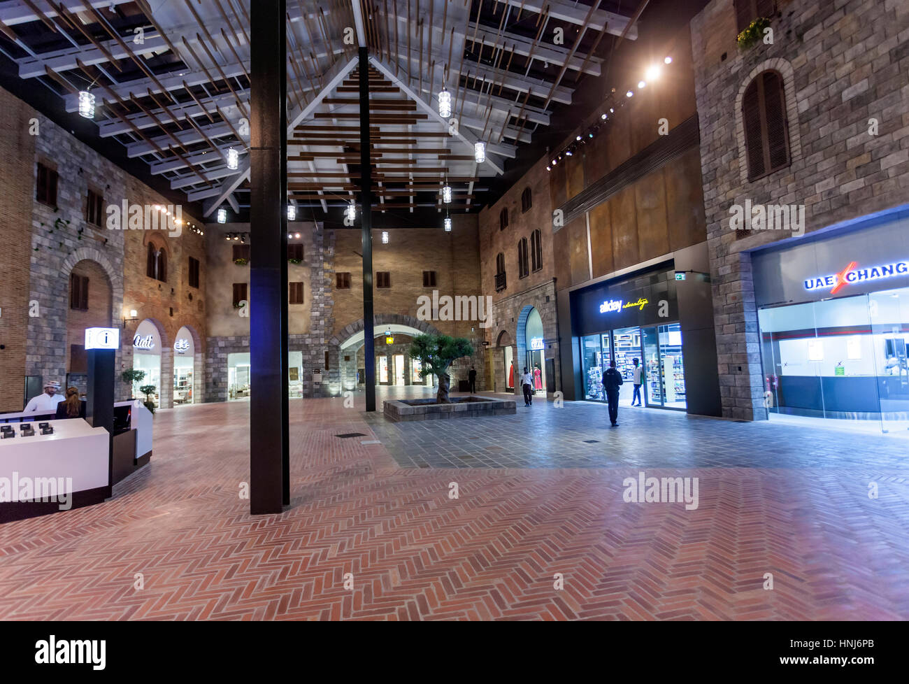 Outlet village dubai hi-res stock photography and images - Alamy