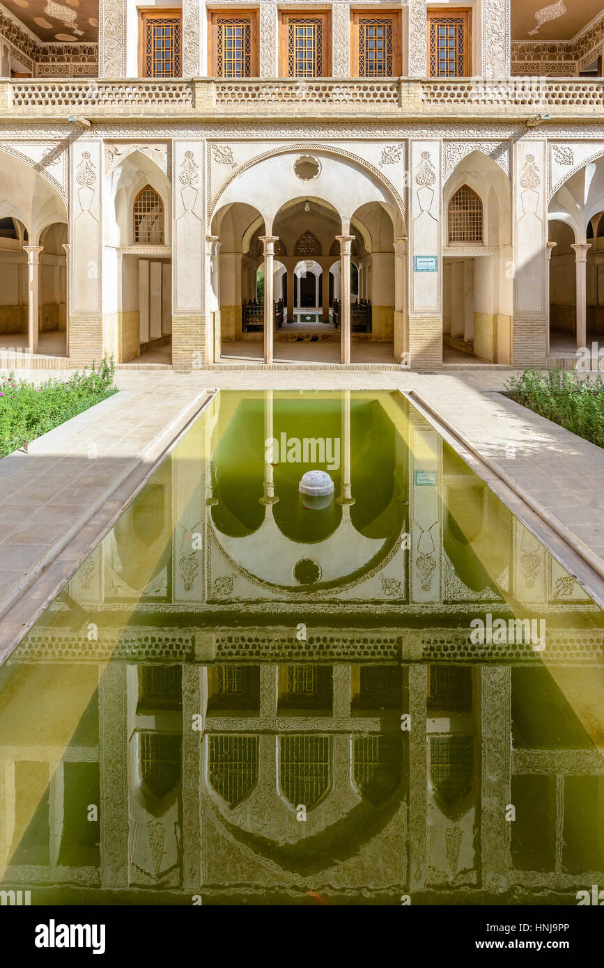 Traditional iranian house hi-res stock photography and images - Alamy