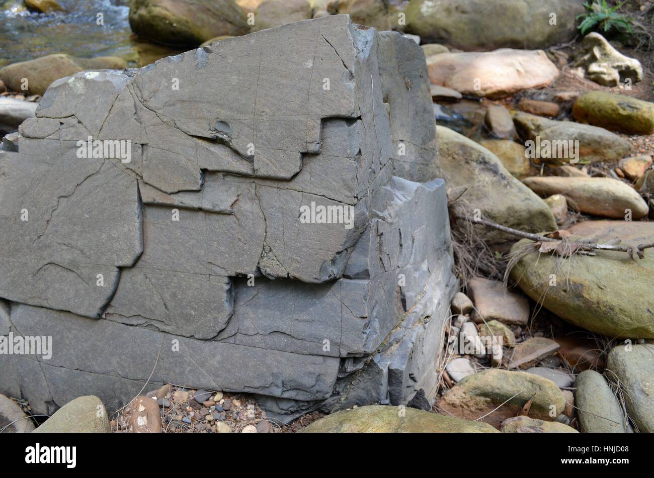 Horizontal rock layers hi-res stock photography and images - Alamy