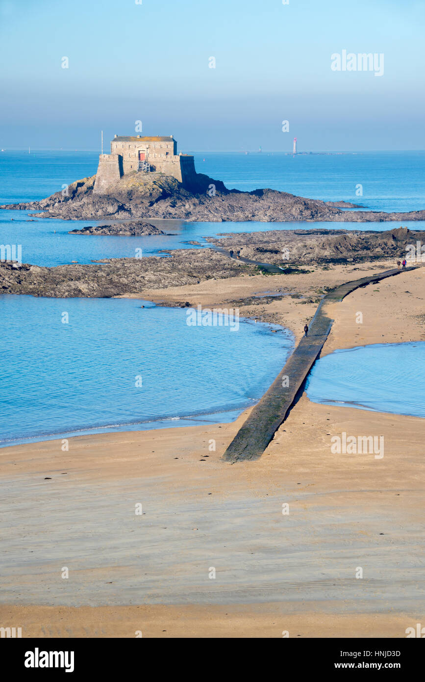 Brittany island france hi-res stock photography and images - Alamy