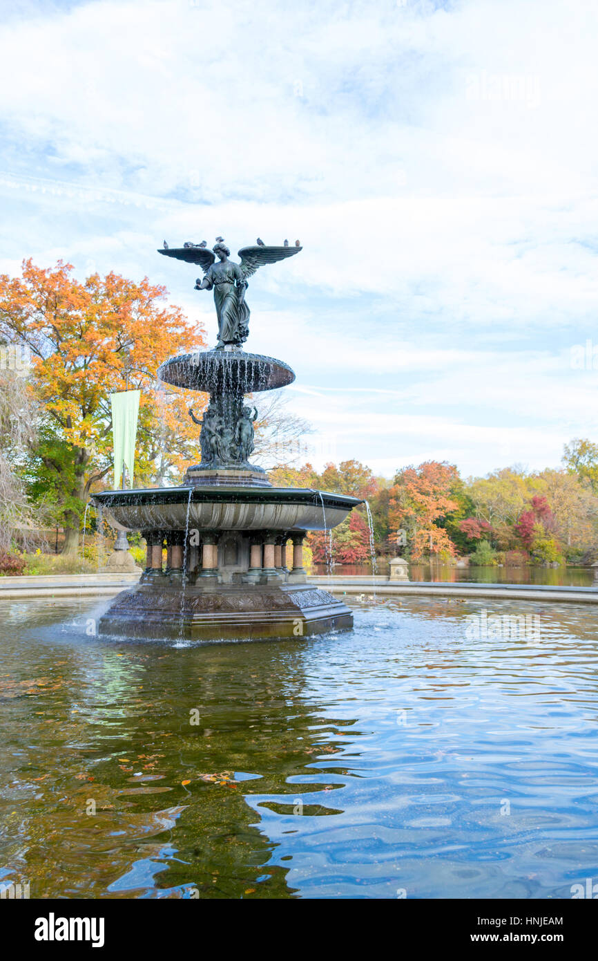 The Bethesda fountain located in the lower level of The Terrace in ...