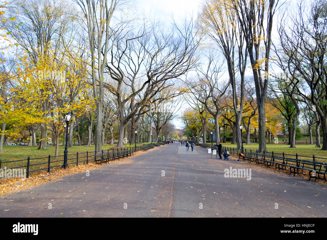 Central park mall literary walk High Resolution Stock Photography and ...