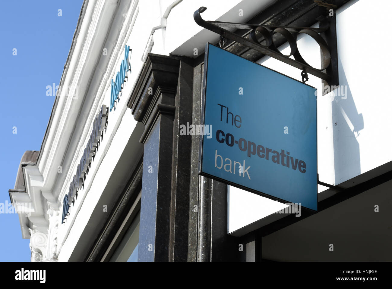 Bank position hi-res stock photography and images - Alamy