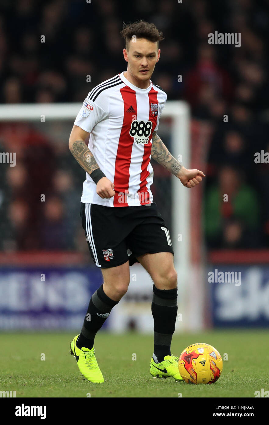 Brentford's Josh McEachran Stock Photo - Alamy