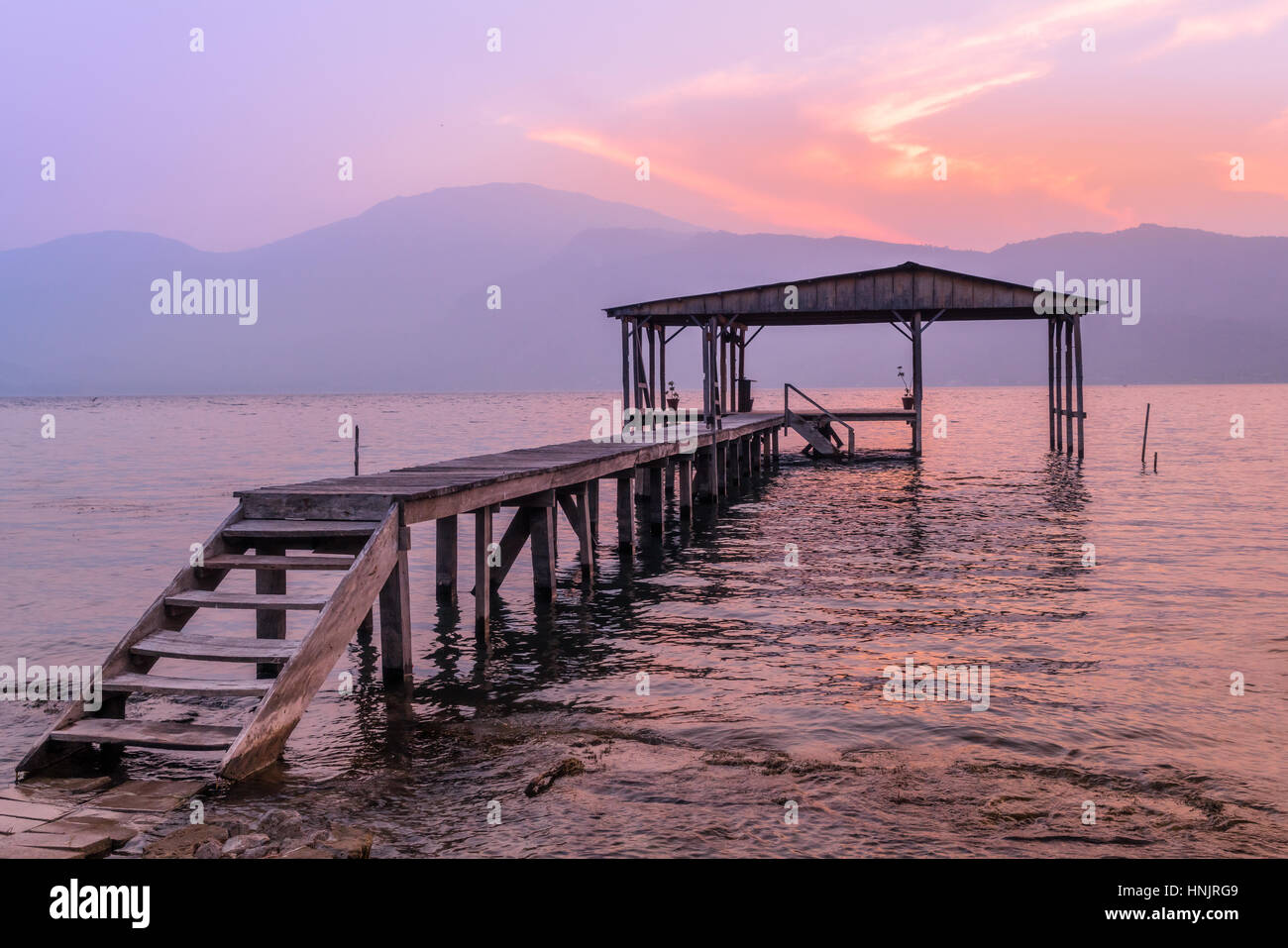 Lago de Coatepeque ("Lake Coatepeque") is a beautiful freshwater lake ...