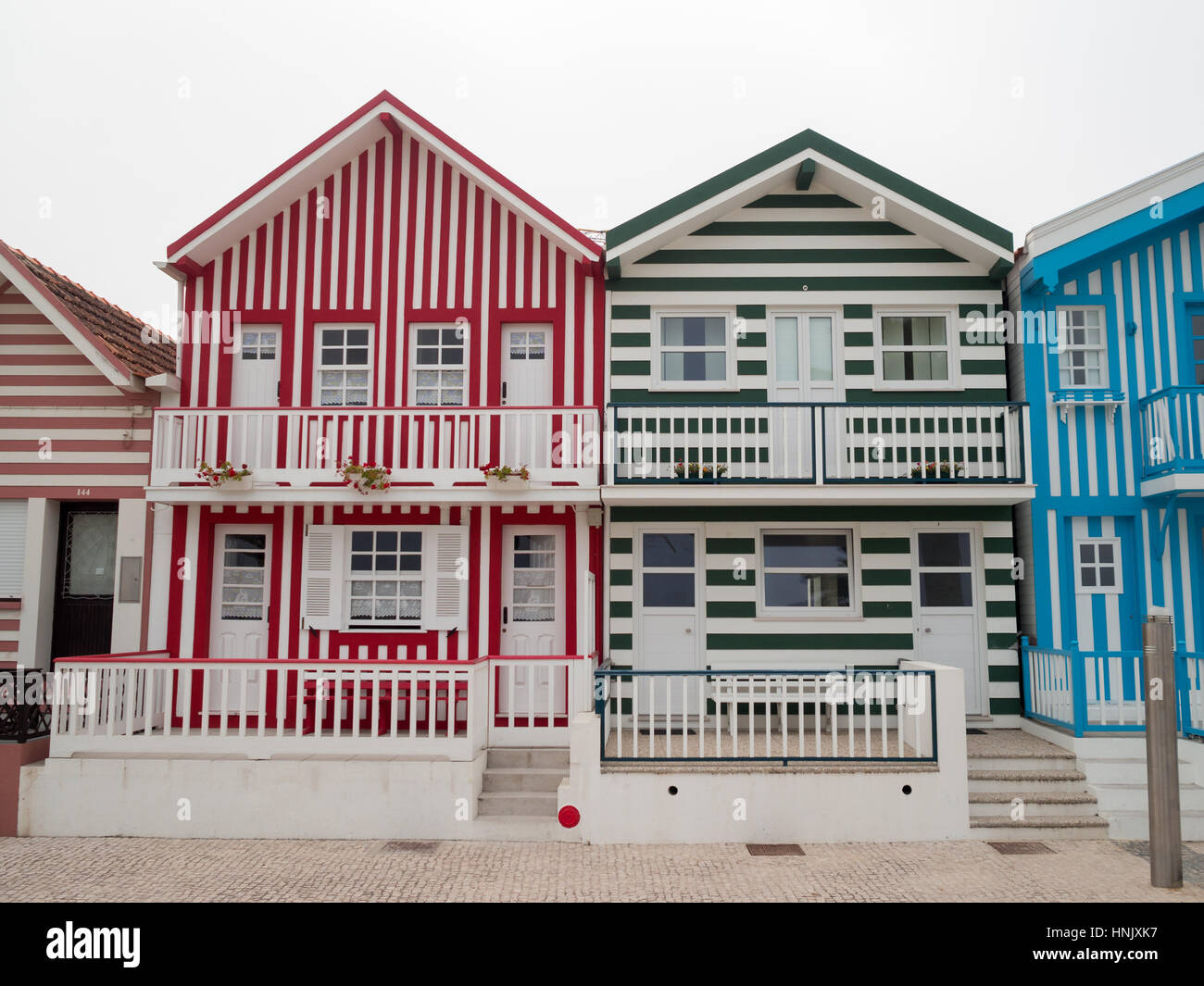 Black white striped building hi-res stock photography and images - Alamy