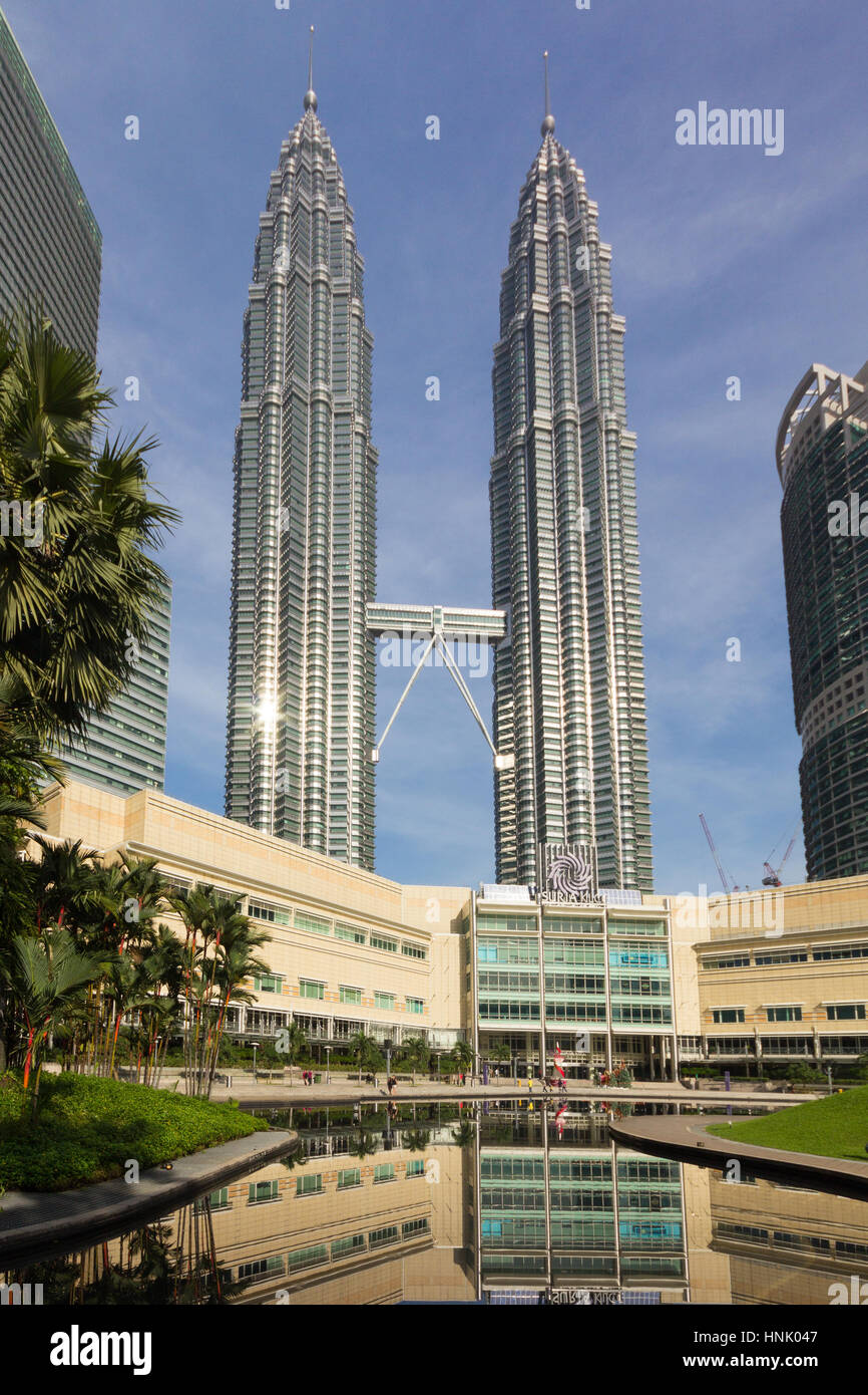 The Petronas twin towers in Kuala Lumpur, Malaysia. Designed by ...