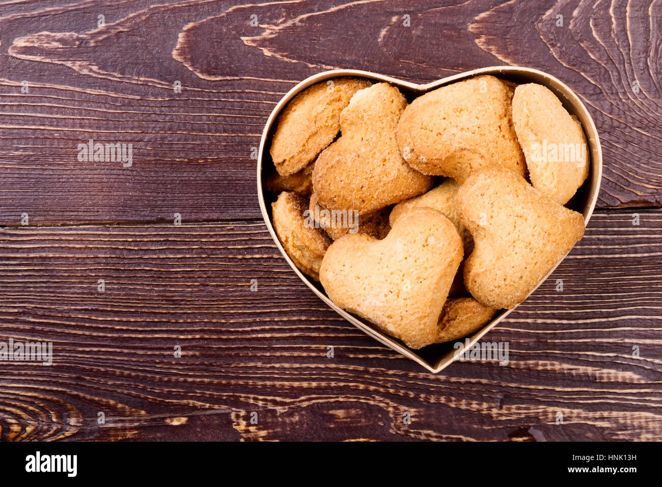 Heart-shaped box of shortbread Stock Photo - Alamy