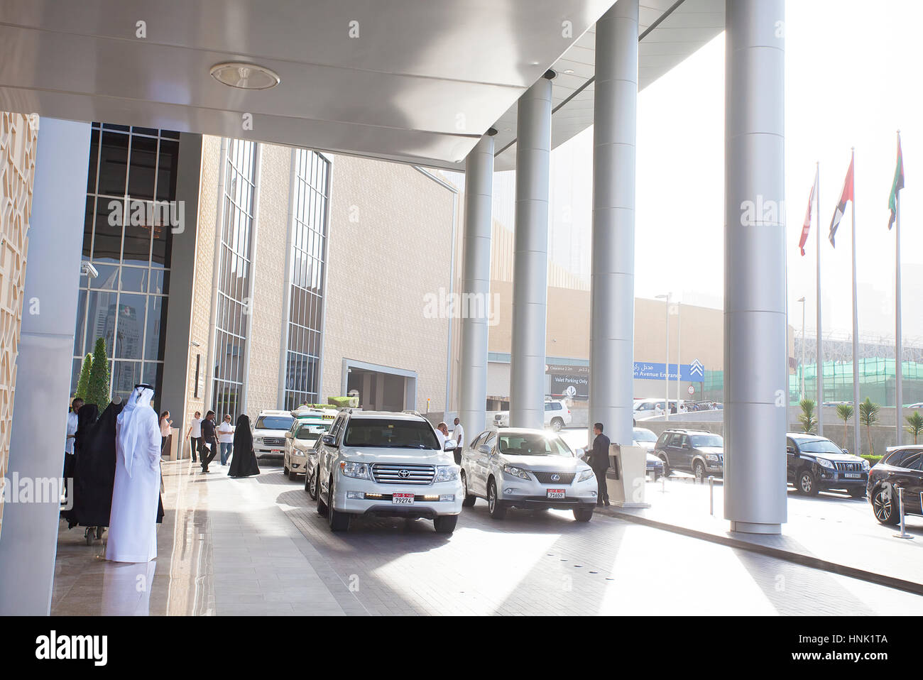 Arabic mall hi-res stock photography and images - Alamy