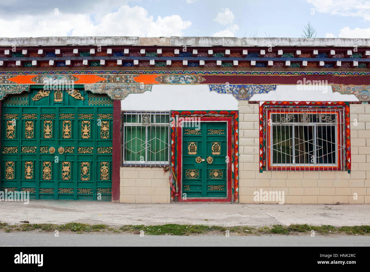 Traditional tibetan windows hi-res stock photography and images - Alamy