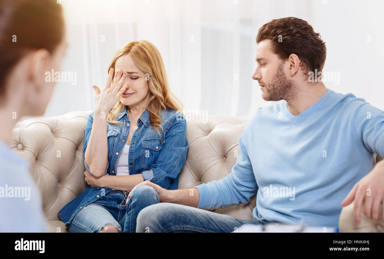 Social crying hi-res stock photography and images - Alamy