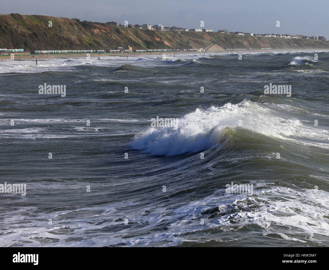 Large swell and waves approaching Boscombe and Southbourne beaches at ...