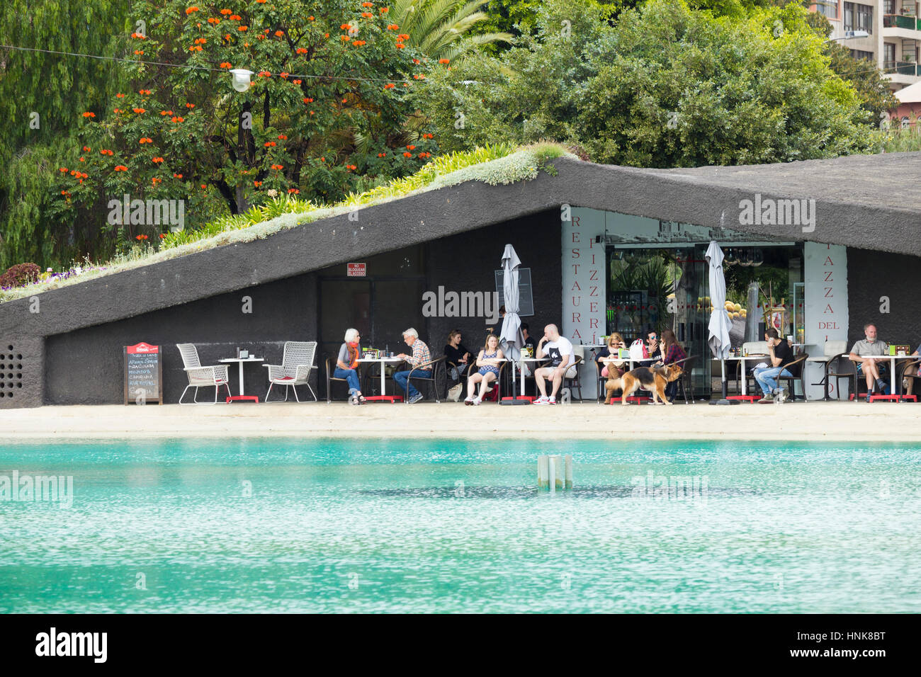 Tenerife santa cruz bar hi-res stock photography and images - Alamy