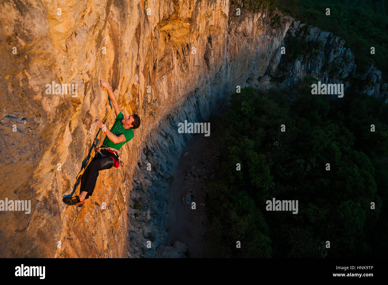 Rock climbing in misja pec hi-res stock photography and images - Alamy