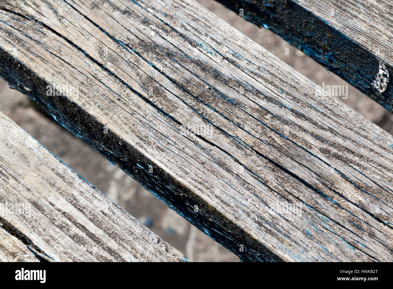 Log wood benches hi-res stock photography and images - Alamy
