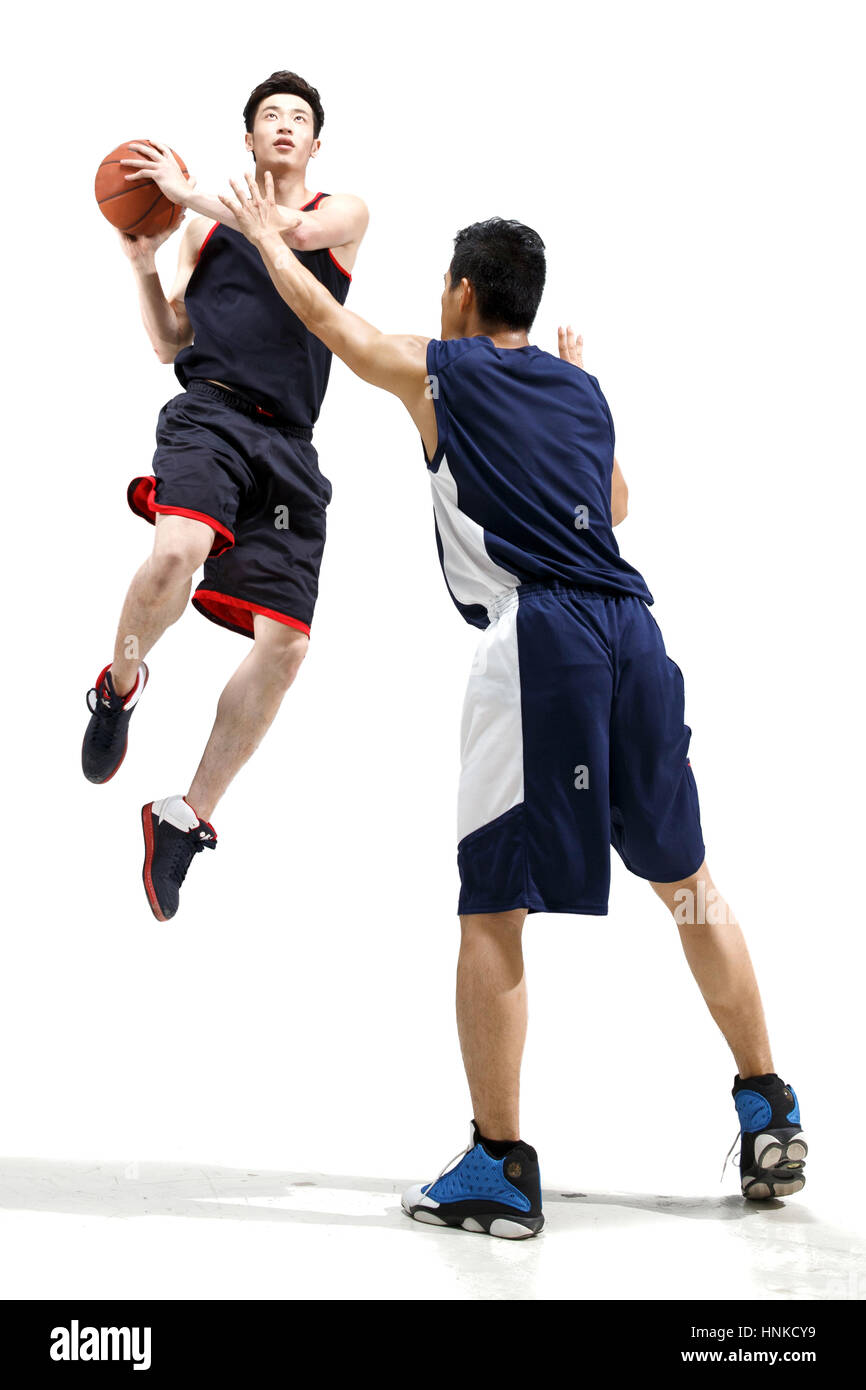 Basketball players to play basketball Stock Photo - Alamy