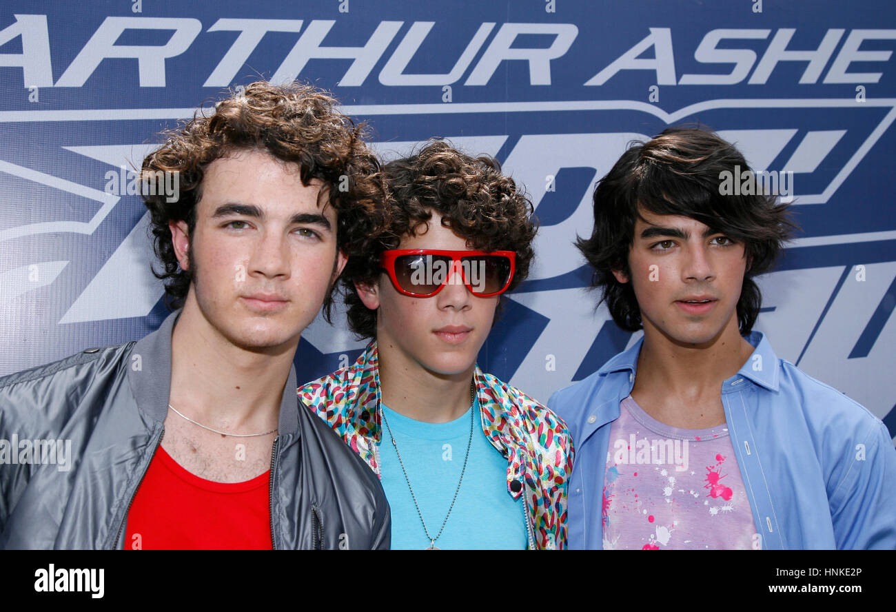Jonas brothers hi-res stock photography and images - Alamy